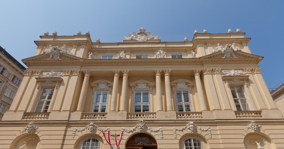 Keywan Riahi elected as a corresponding member of the Austrian Academy ...